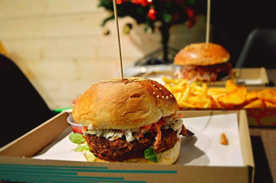 Save Burgerilla Burger Munch Munch from food waste and eat well at a ...