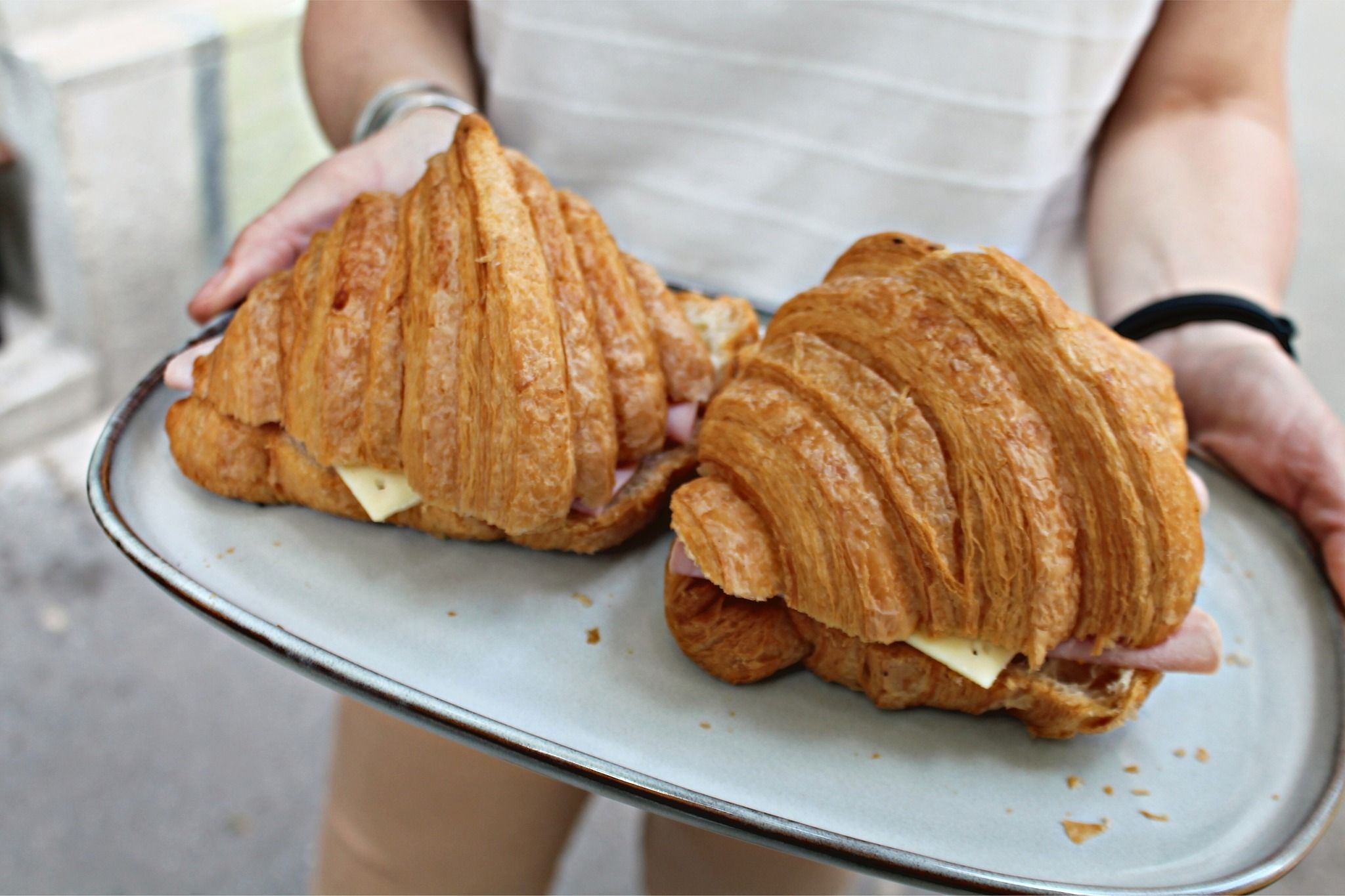 Save Oberon Café Munch Munch from food waste and eat well at a discount ...