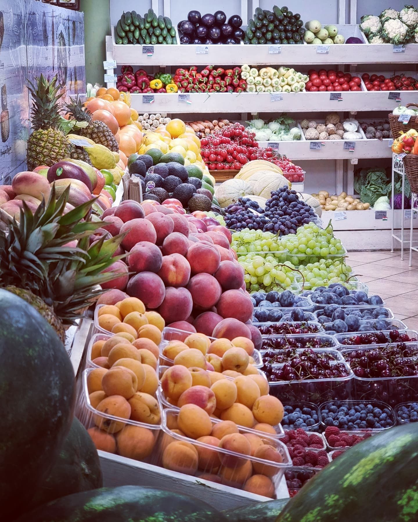 Save Deli Land Delicatess • munch Munch from food waste and eat well at ...