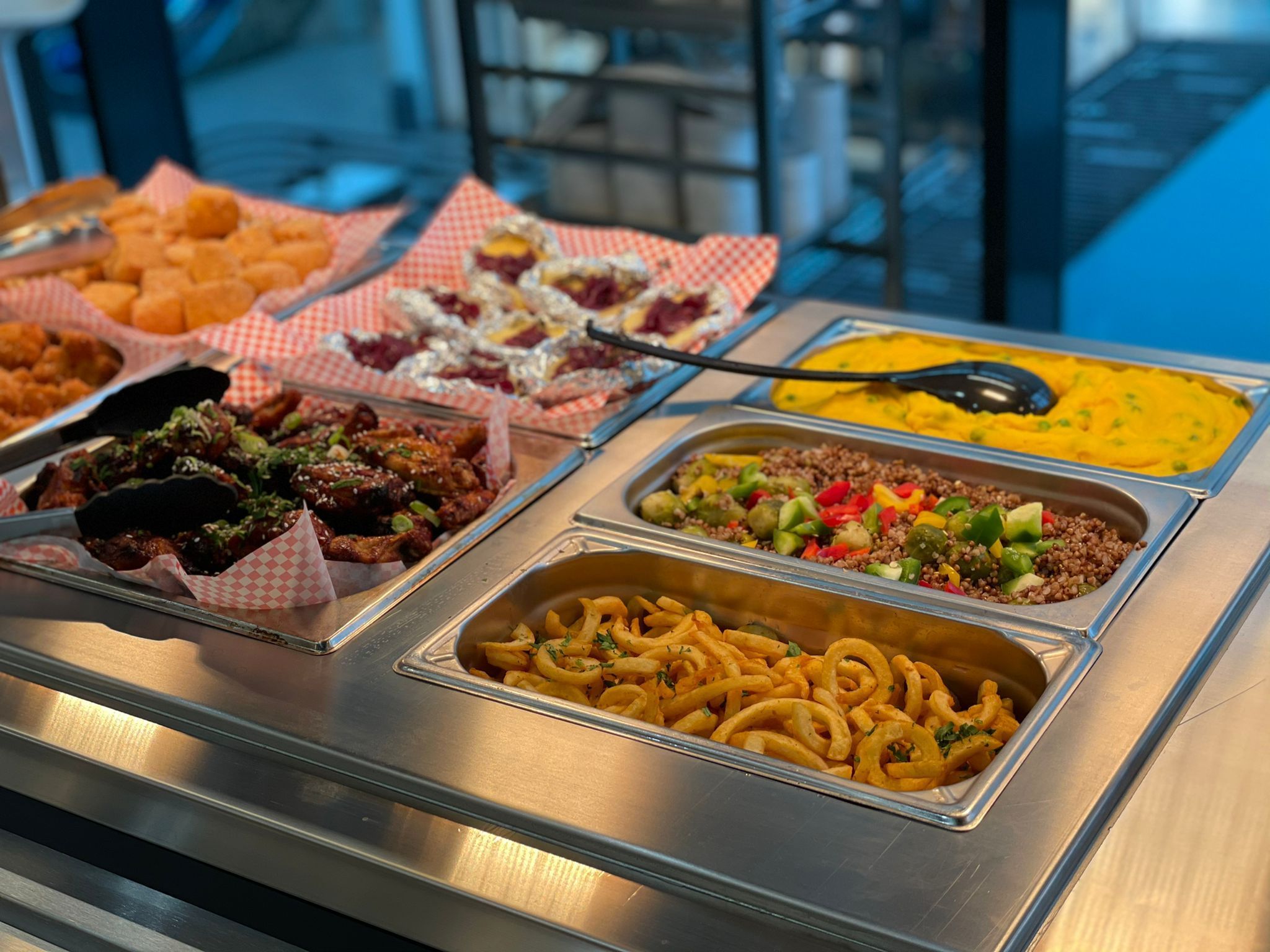 Save A full box of goodies from Lunch Time! Munch from food waste and ...